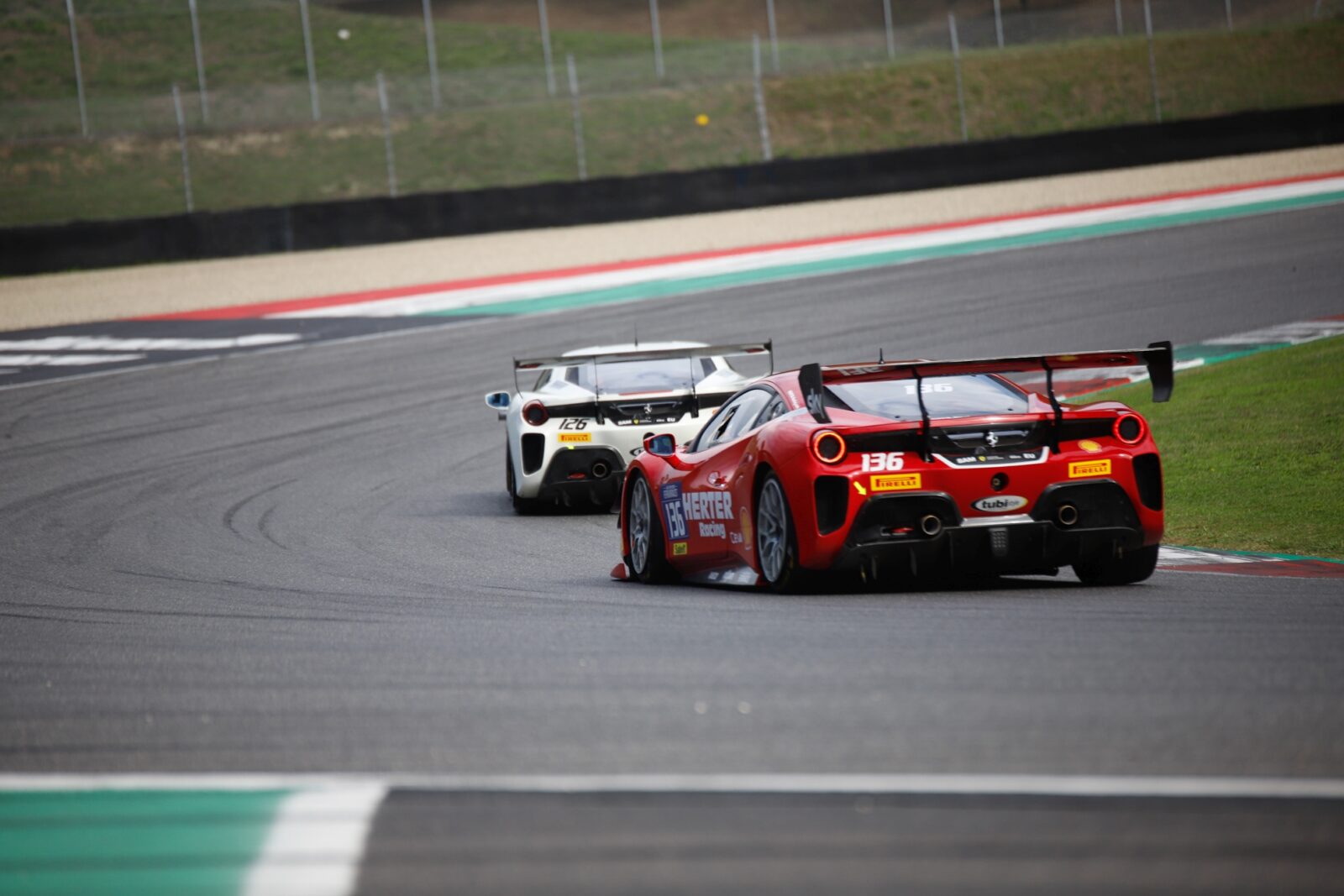 Mezi vítězi Ferrari Challenge i Franz Engstler